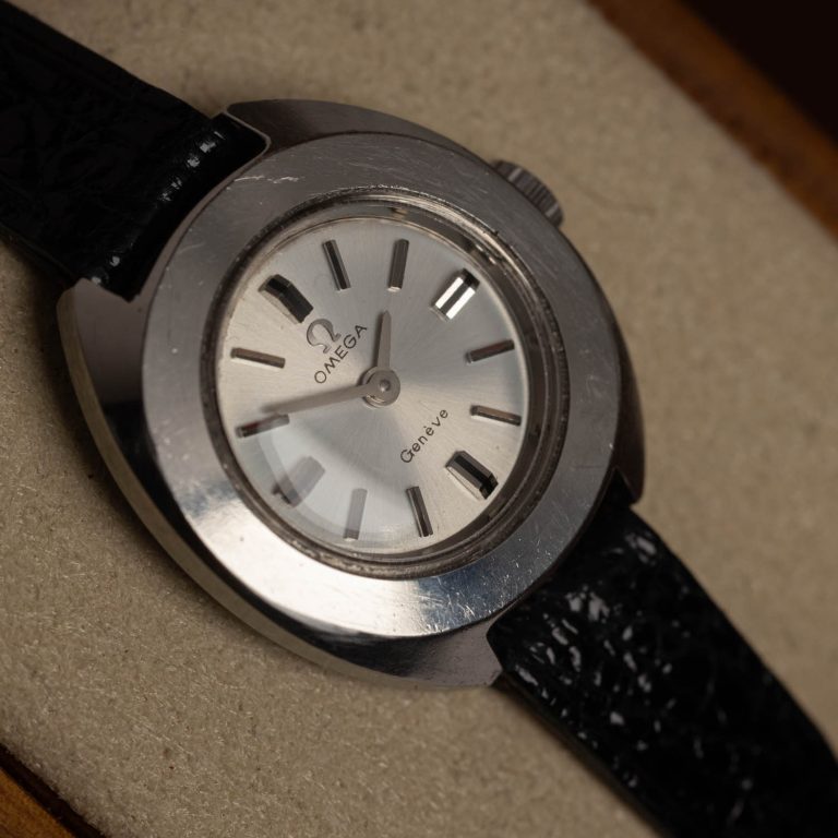 1970 Omega Genève - omegavintagewatch.com